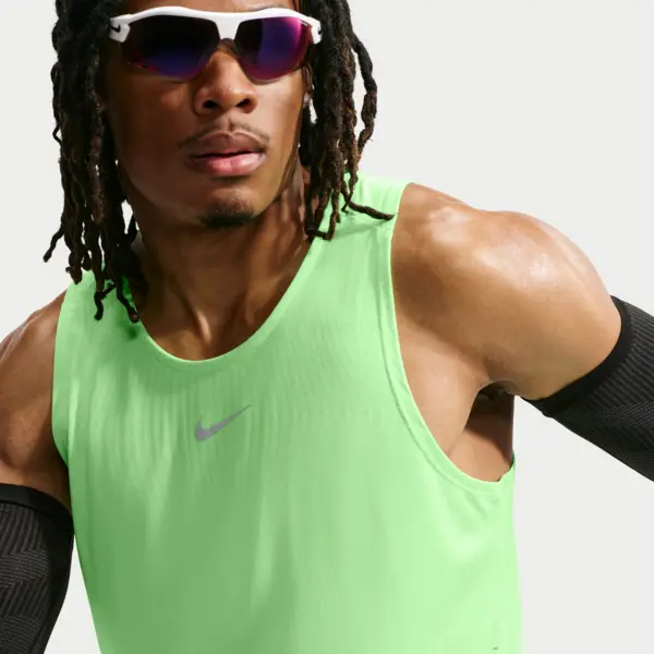 Nike Stride Aero-fit Running Tank Top