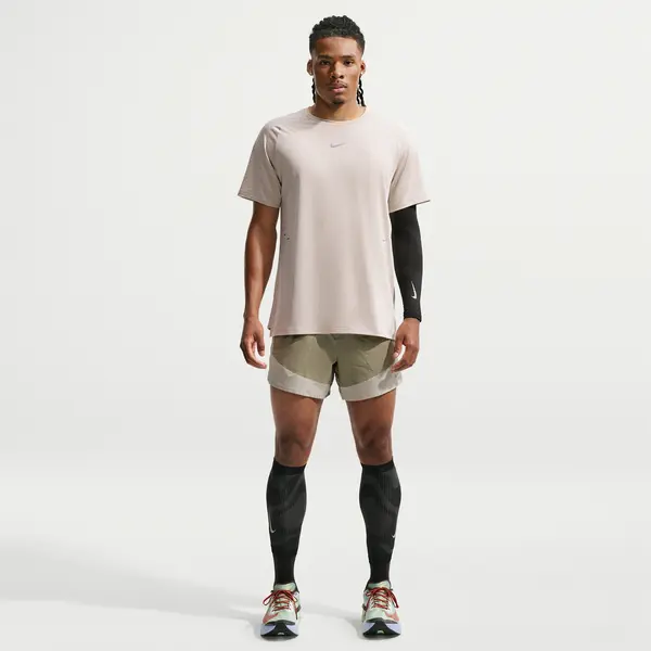Nike Stride Aero-fit Short-sleeve Running Top