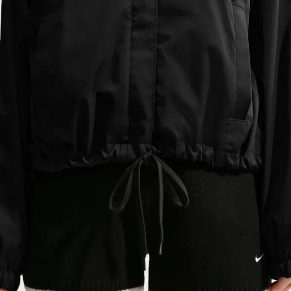 Nike Sportswear Loose Coaches Jacket