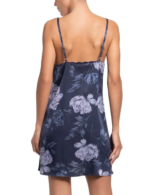MIDNIGHT BAKERY Scalloped Neck Chemise