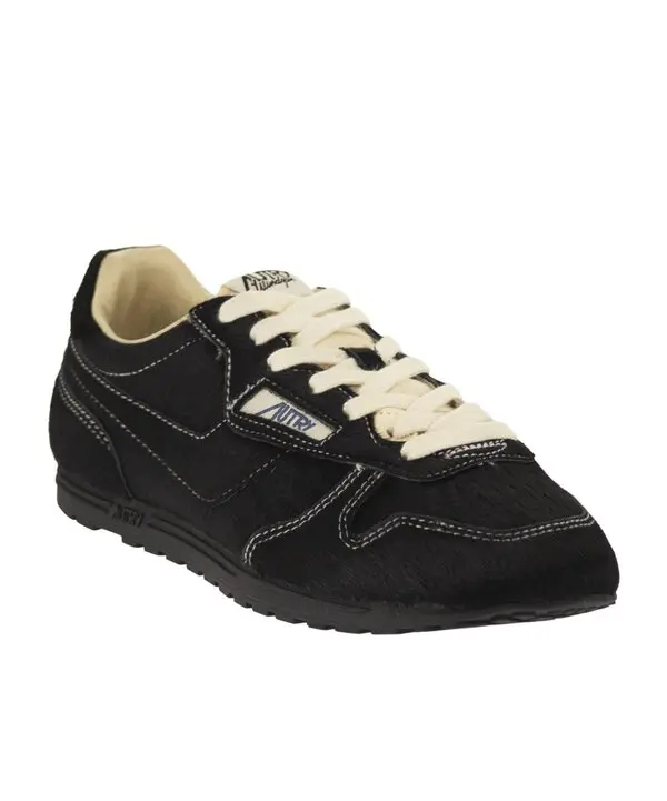AUTRY Textured Low-top Sneakers