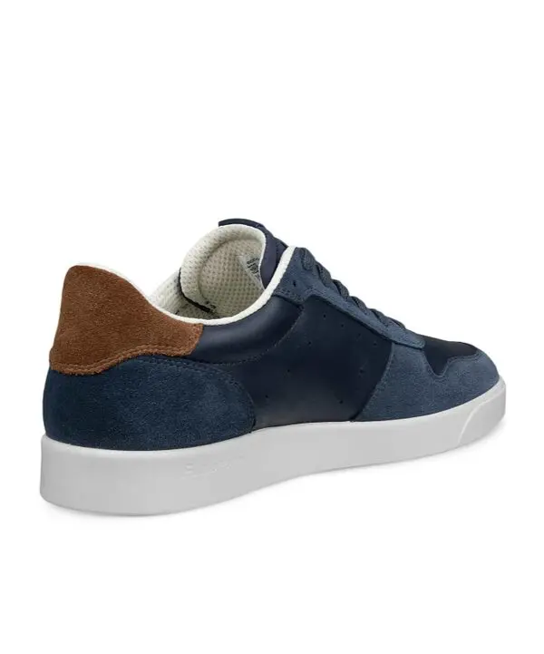 Ecco Street Lite Leather Trainer