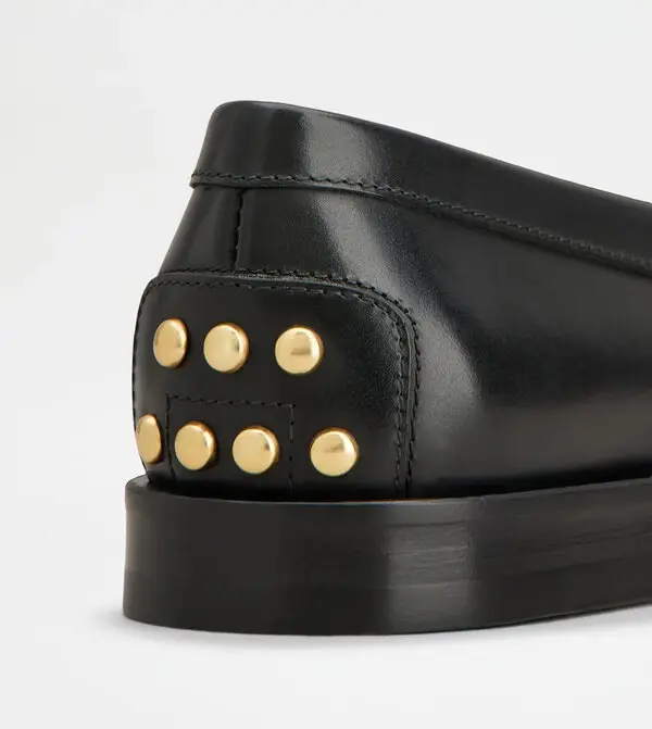 TOD'S Slip-on Loafers