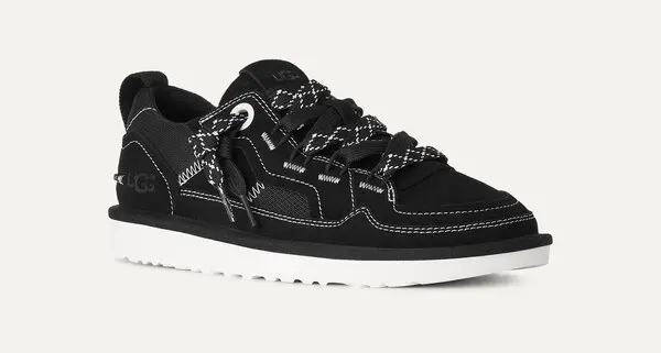 UGG Round-toe Low-top Sneakers