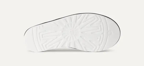 UGG Round-toe Low-top Sneakers