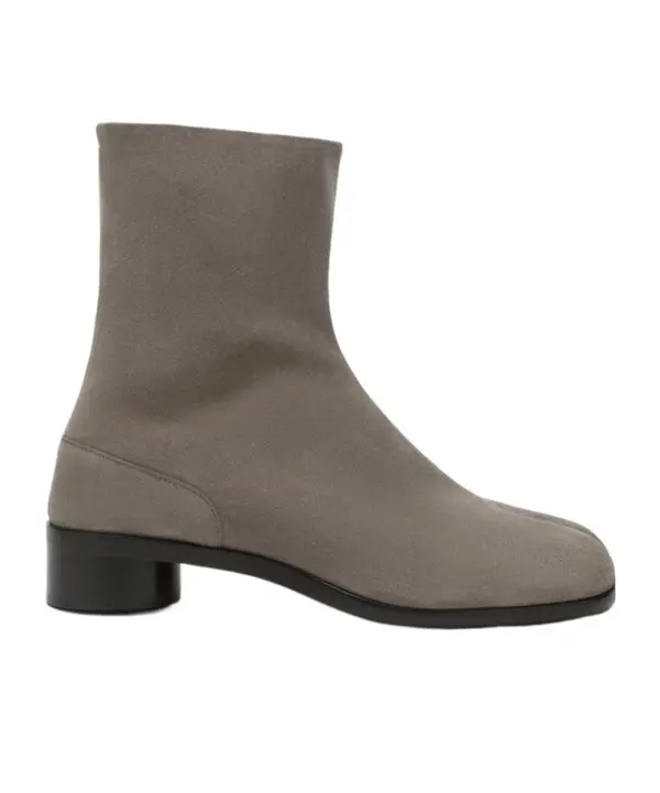 MAISON MARGIELA Tabi Ankle Boots