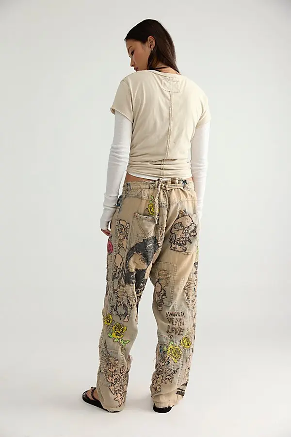 MAGNOLIA PEARL Black Sabbath Appliqued Boyfriend Jeans