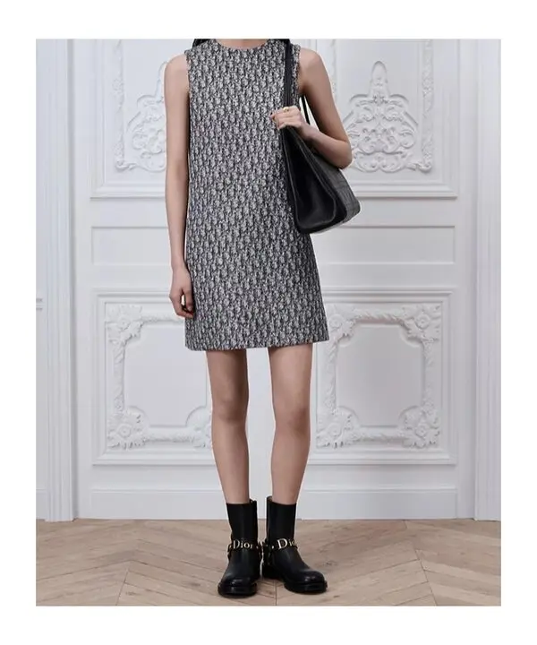Dior Sleeveless Round Neck Dress With Pocket Detail