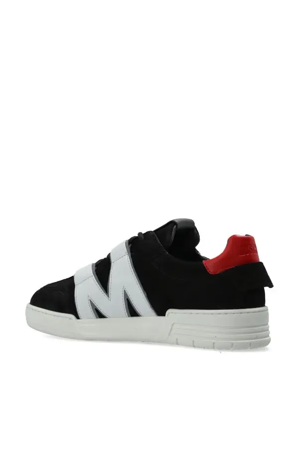 Moschino Round-toe Sneakers