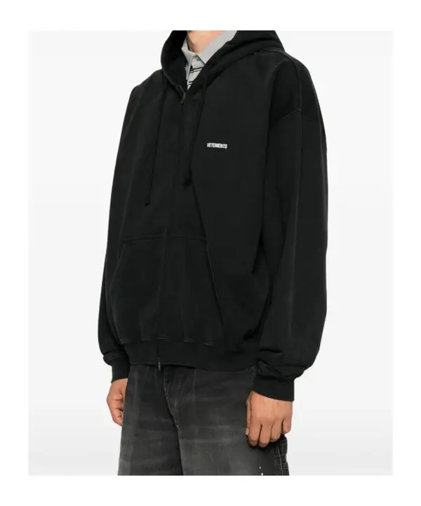 Vetements Long-sleeved Sweatshirt