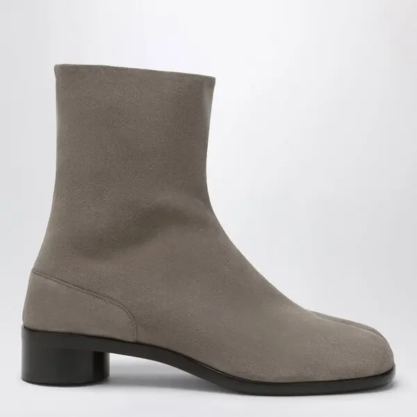 MAISON MARGIELA Suede Tabi Ankle Boots