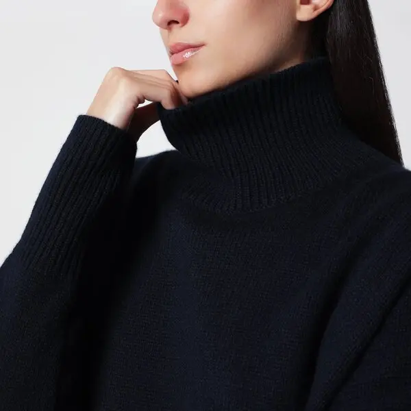 LISA YANG Heidi Cashmere Turtleneck Sweater - Blue