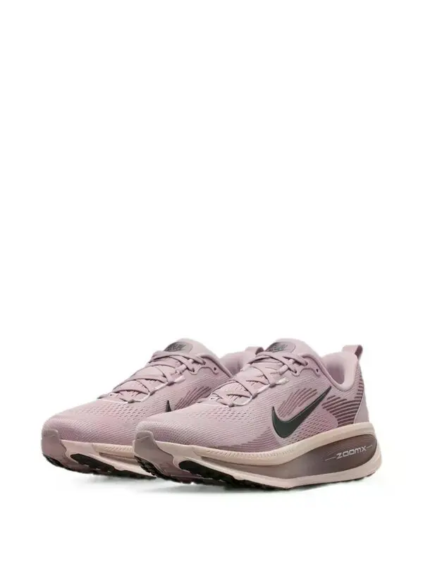 Nike Vomero 18 Sneakers