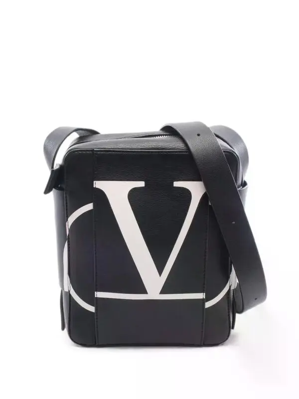 Valentino Garavani Vlogo Leather Messenger Bag - Black