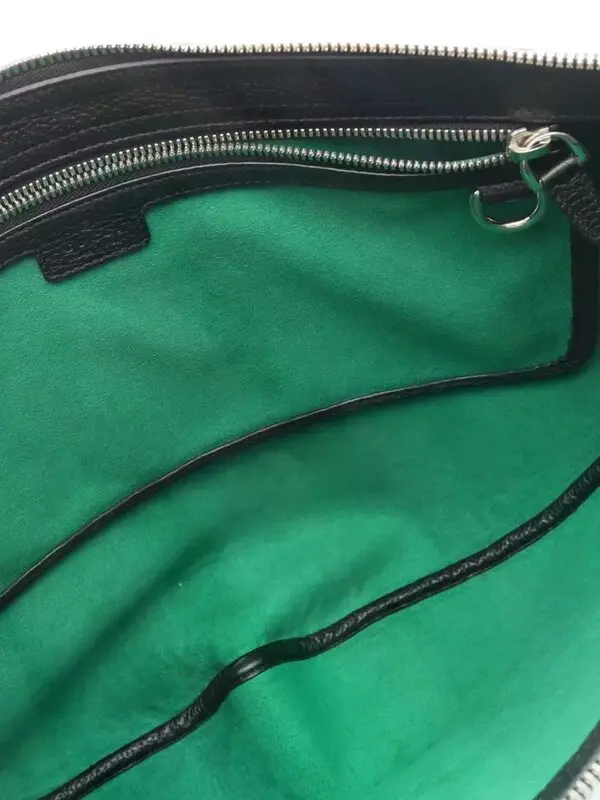 Gucci Jumbo Gg Embossed Leather Shoulder Bag - Black