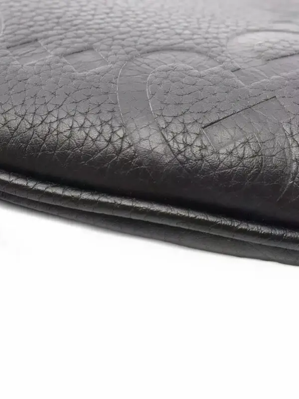 Gucci Jumbo Gg Embossed Leather Shoulder Bag - Black
