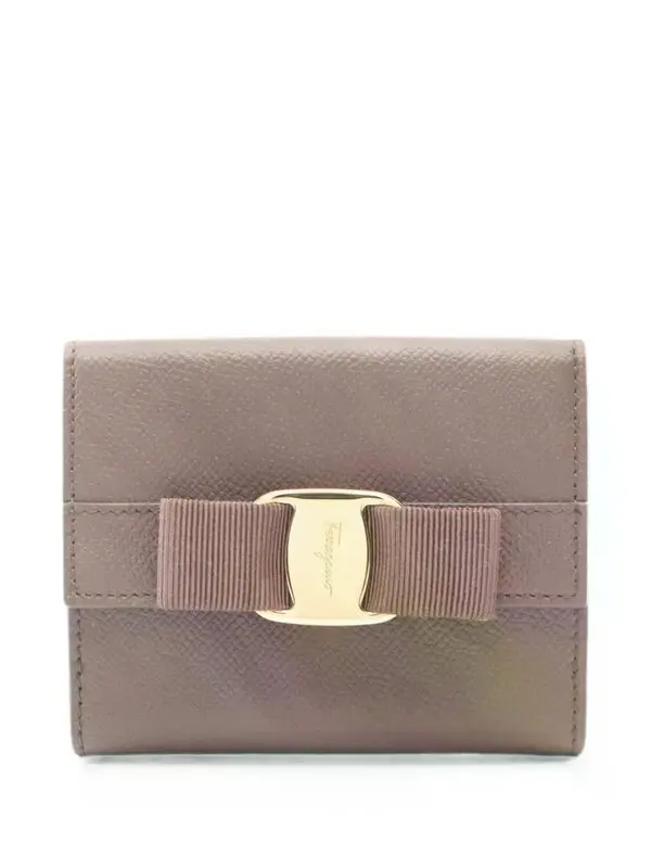 FERRAGAMO 2010s Vara Ribbon Bi-fold Wallet - Neutrals