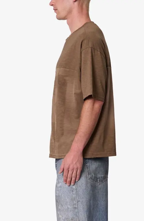 Mnml Washed Repatched Graphic T-shirt