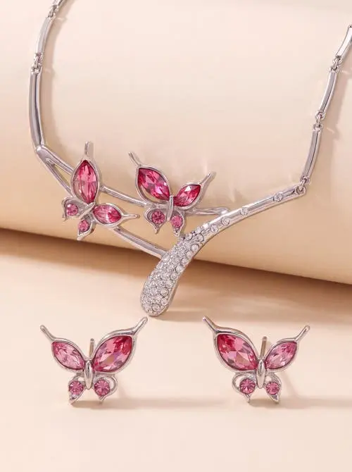 MODENAIRE Butterfly Necklace And Earrings Set