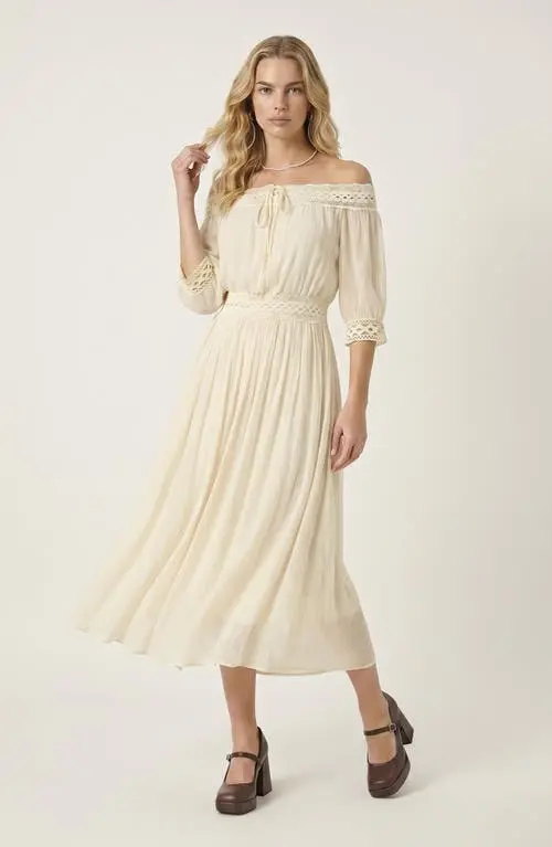 MODENAIRE Off-shoulder Crochet Top And Maxi Skirt Set