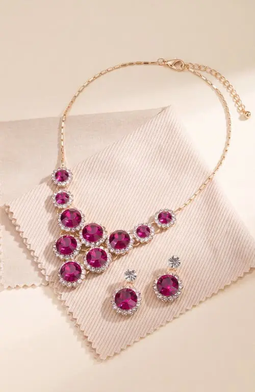 MODENAIRE Elegant Necklace And Dangle Earrings Set