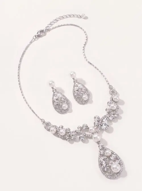 MODENAIRE Pearl And Crystal Teardrop Necklace And Earrings Set