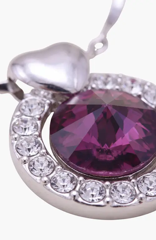 MODENAIRE Round Heart Accent Pendant Necklace