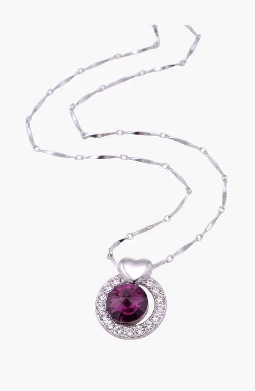 MODENAIRE Round Heart Accent Pendant Necklace