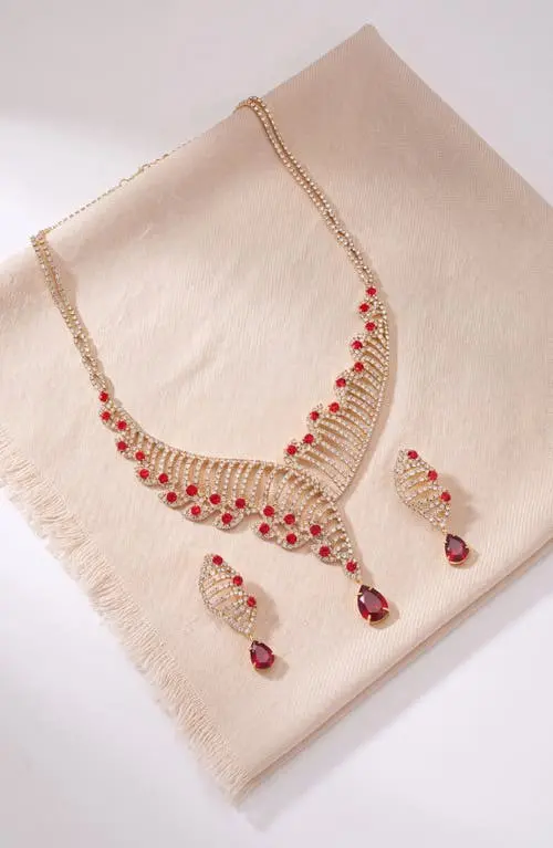 MODENAIRE Crystal Helix Necklace And Earring Set