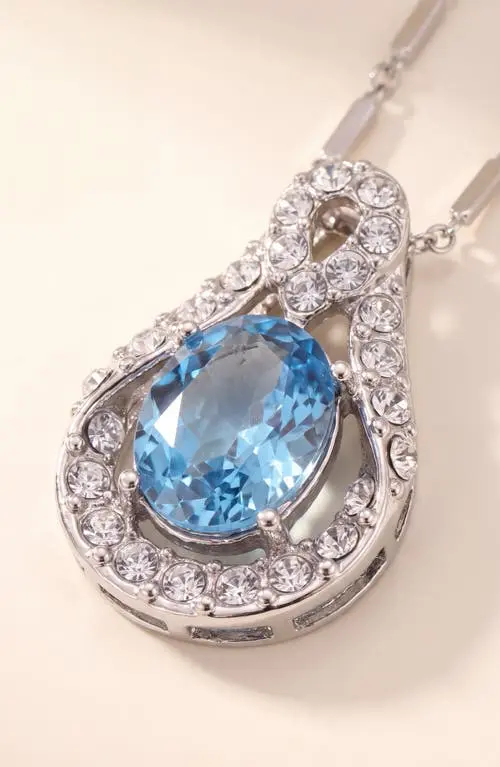 MODENAIRE Teardrop Crystal Pendant Necklace