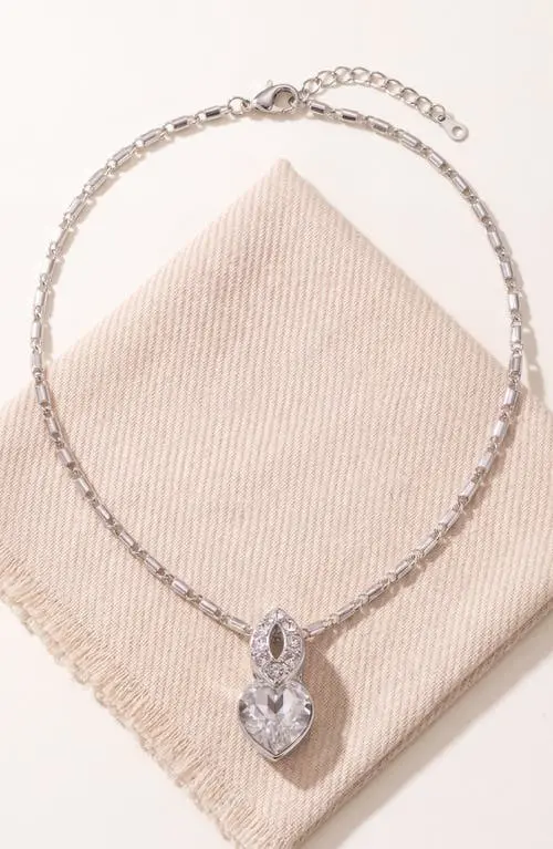 MODENAIRE Crystal Heart Pendant Necklace
