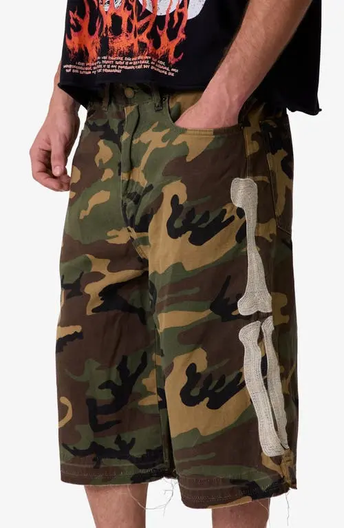 Mnml Camouflage Bone Graphic Loose Fit Shorts