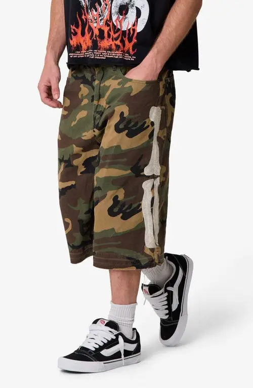 Mnml Camouflage Bone Graphic Loose Fit Shorts