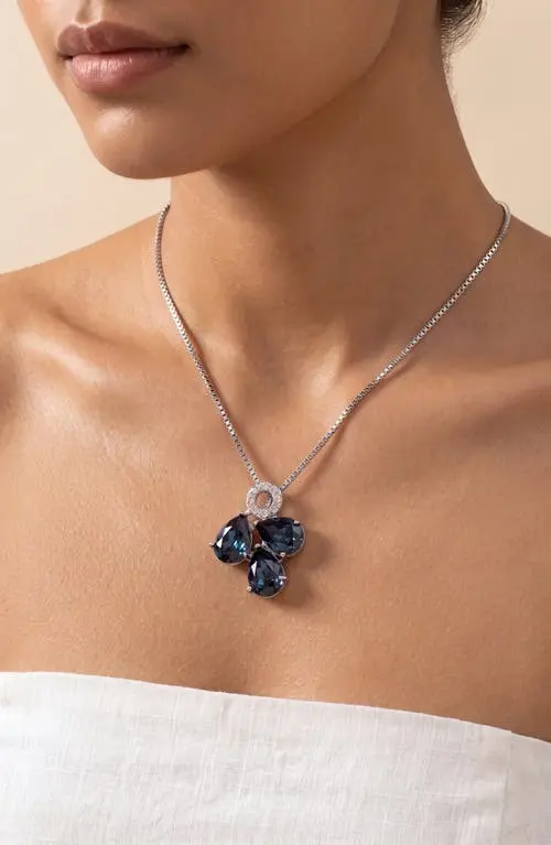 MODENAIRE Teardrop Trio Cluster Pendant Necklace