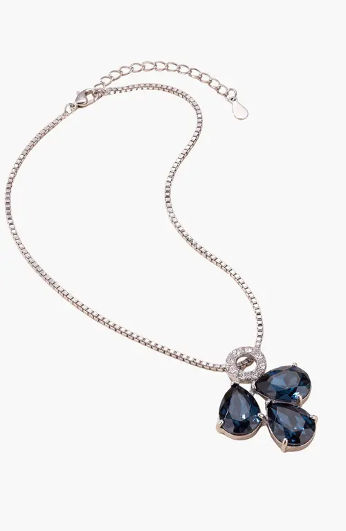MODENAIRE Teardrop Trio Cluster Pendant Necklace