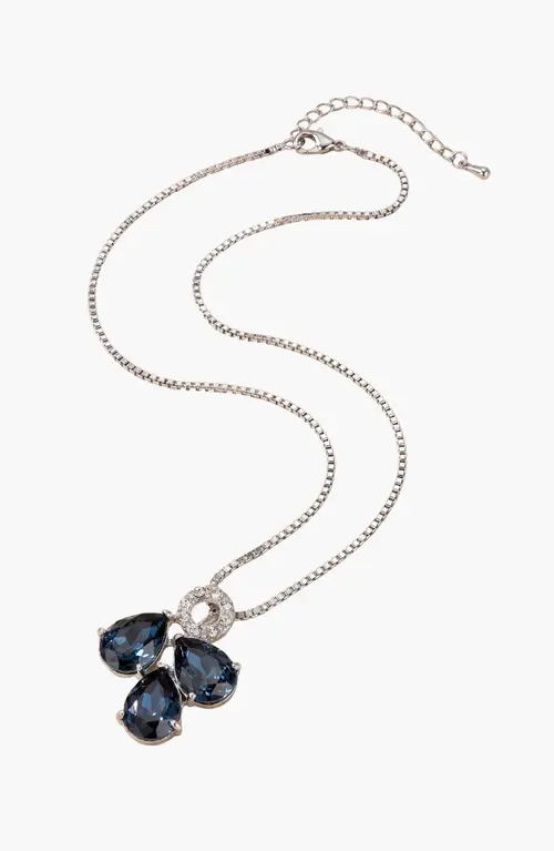 MODENAIRE Teardrop Trio Cluster Pendant Necklace