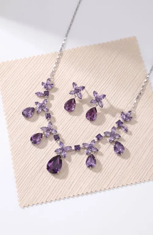 MODENAIRE Crystal Necklace And Earrings Set