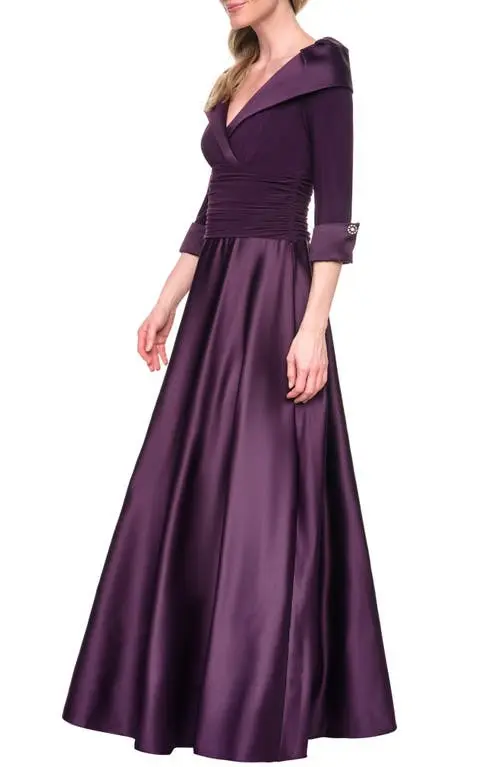 JESSICA HOWARD Portrait Collar Mixed Media Ballgown - Eggplant