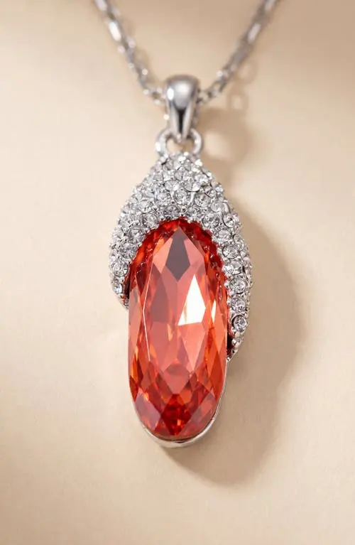 MODENAIRE Oval Crystal Pendant Necklace
