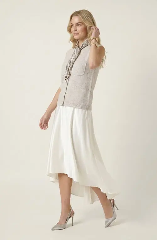 MODENAIRE Soft Knit Sleeveless Cardigan Vest With Scarf - Gray
