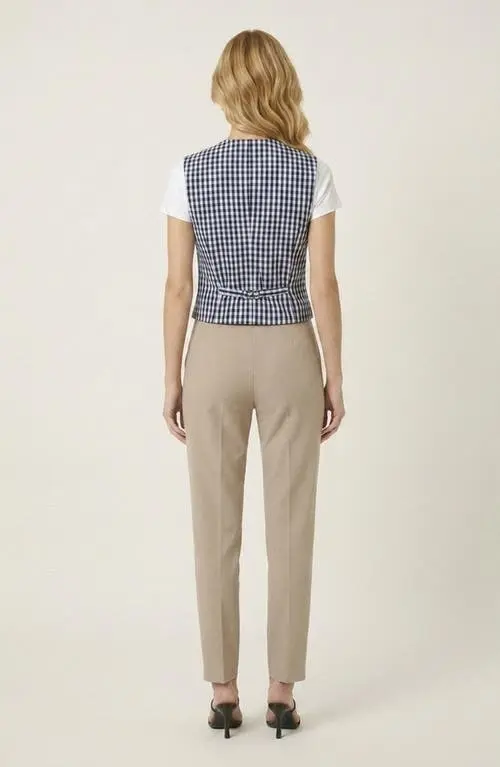 MODENAIRE Sleeveless Gingham Button Front Top With Waist Tie