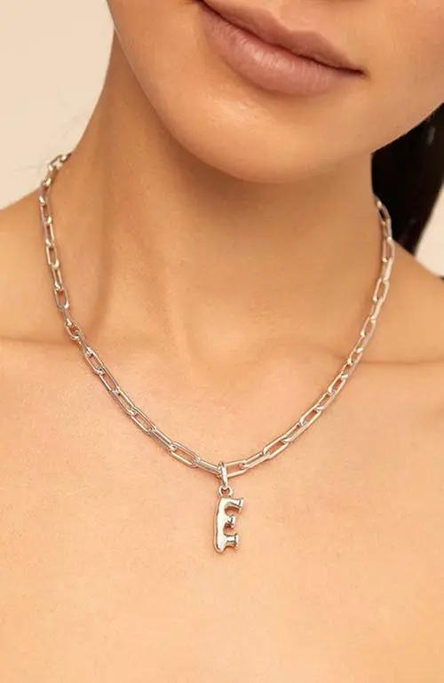 UNODE50 Sterling -plated Letter E Charm