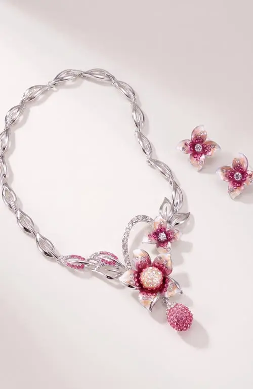 MODENAIRE Flower Necklace And Earrings Set