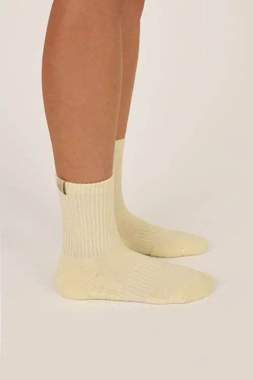 FRAISE Classic Crew Grip Socks