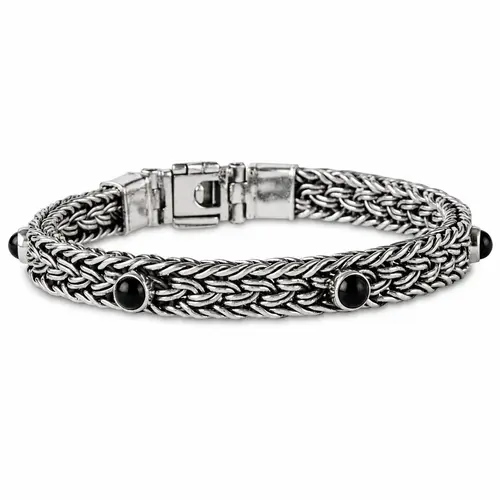 TORRELA Handcrafted Bracelet With Onyx - Sterling Silver
