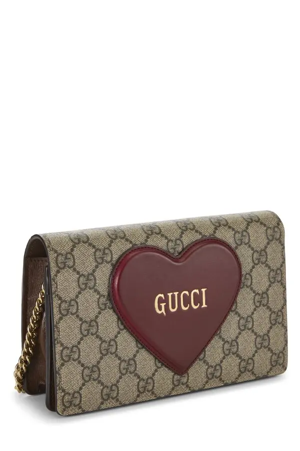 Gucci Gg Supreme Canvas Heart Wallet On Chain