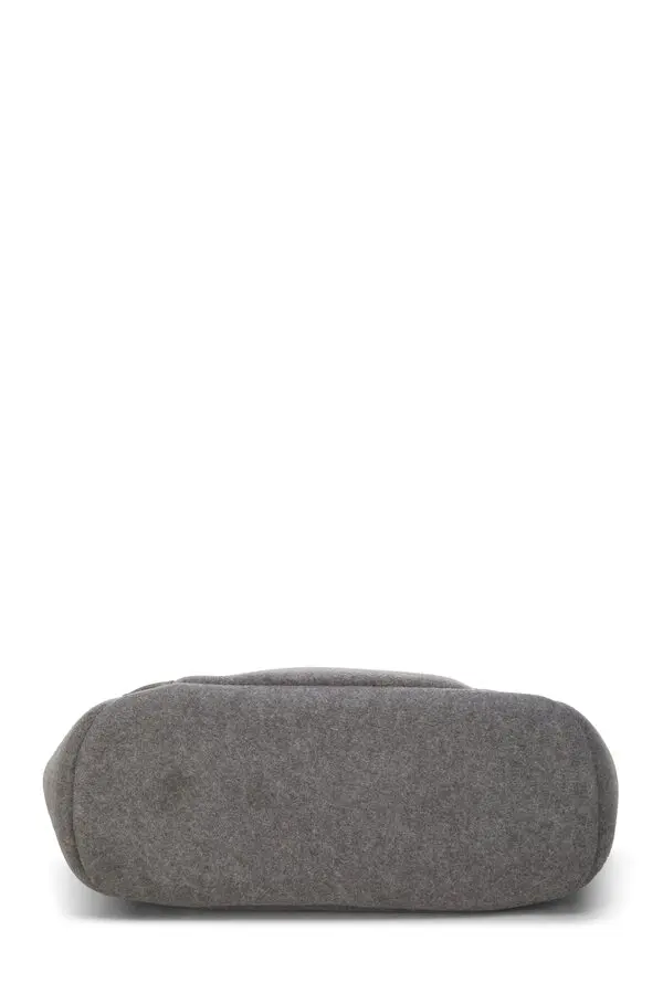 Hermès Felt Sac De Pansage Grooming Bag