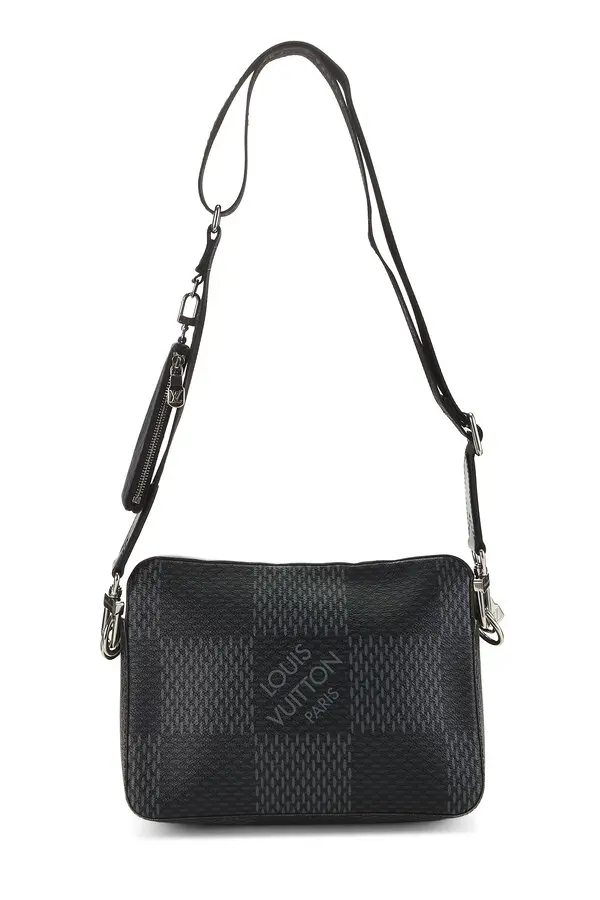 LOUIS VUITTON Damier Graphite 3d Trio Messenger