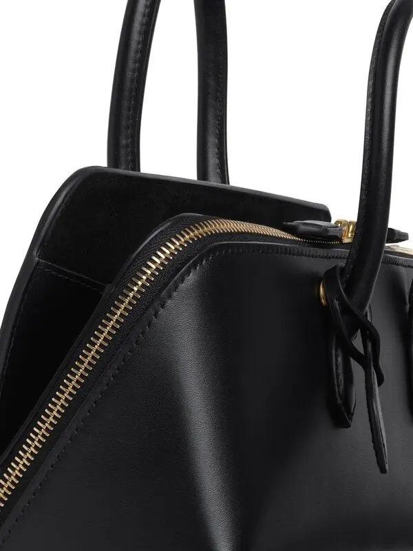 Alaïa Delta Small Bag In Calfskin - Black