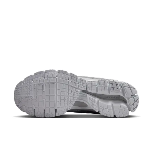 Nike Zoom Skylon Athletic Sneakers - White